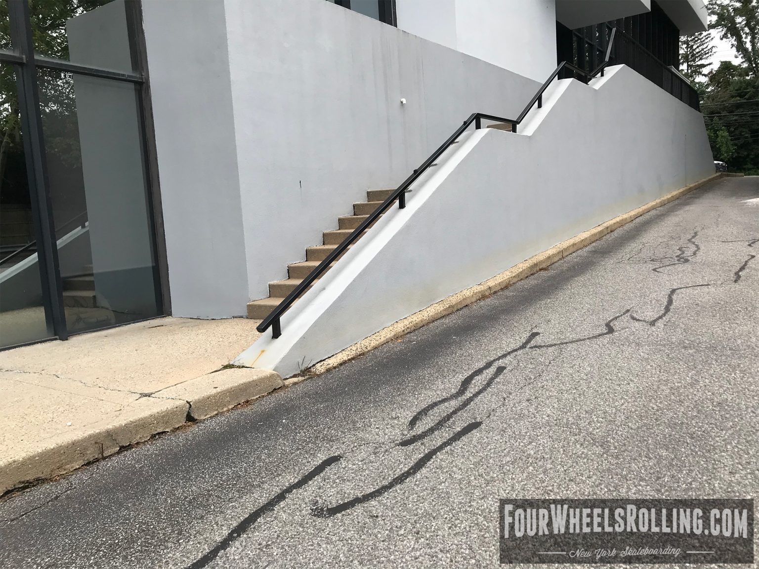 Plainview: 11 Set & Slanted Walls w/ Rail | Long Island Skateboarding Spots