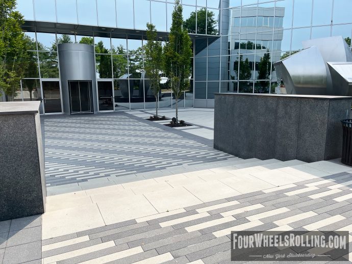 Melville: Mini Plaza | Long Island Skateboarding Spots